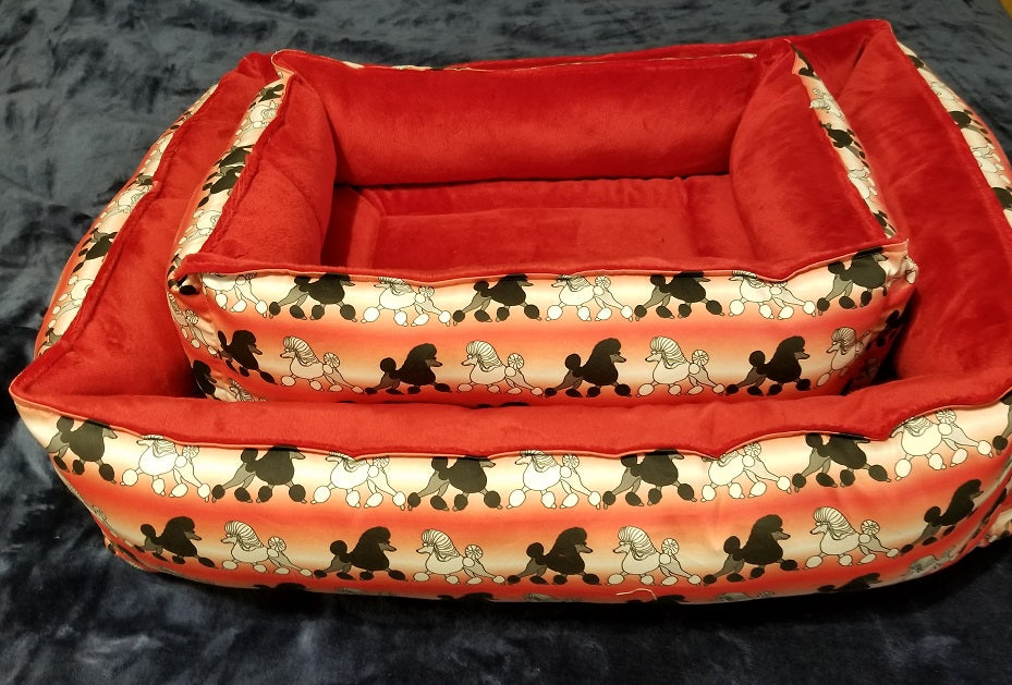 Poodle Bed - Red & White with Black & White Poodles – California Dogs